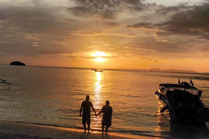 Railay and 4-Island Sunset Speedboat Cruise with Night Snorkel | Thai ...